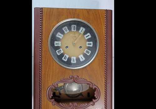 Часы настенные с боем Янтарь (под восстановление)