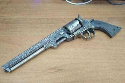 Зажигалка пистолет сувенир тяжёлый СССР