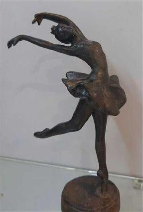 Статуэтка балерина касли