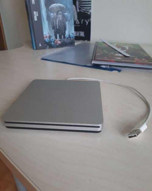 Apple USB SuperDrive дисковод