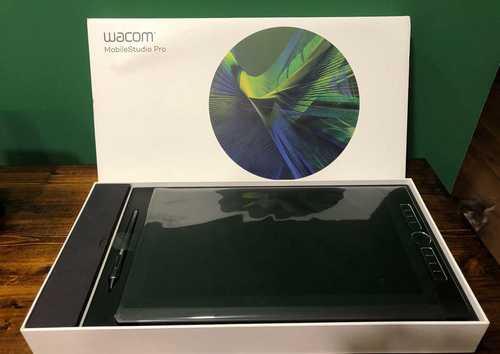 Wacom Mobile Studio Pro 16 512Gb (DTH-W1620H-RU)