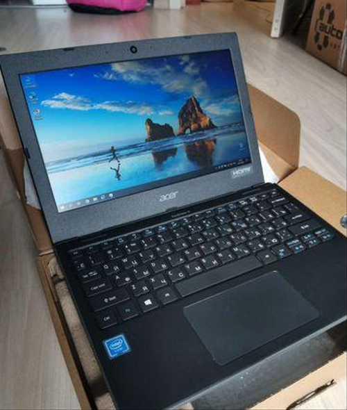 Ноутбук Acer TravelMate B118