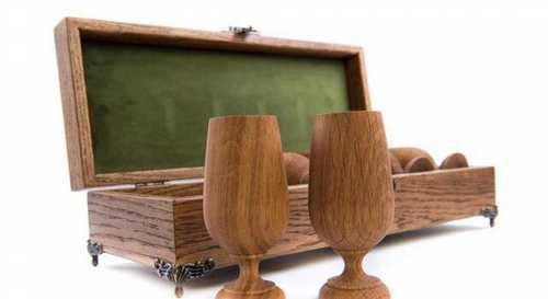 Подарочный набор деревянных рюмок в шкатулке