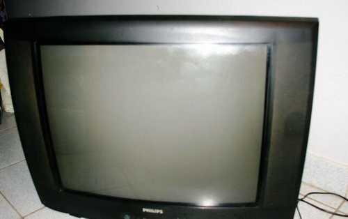 Телевизор Philips 28PT4104/58 с пультом ду