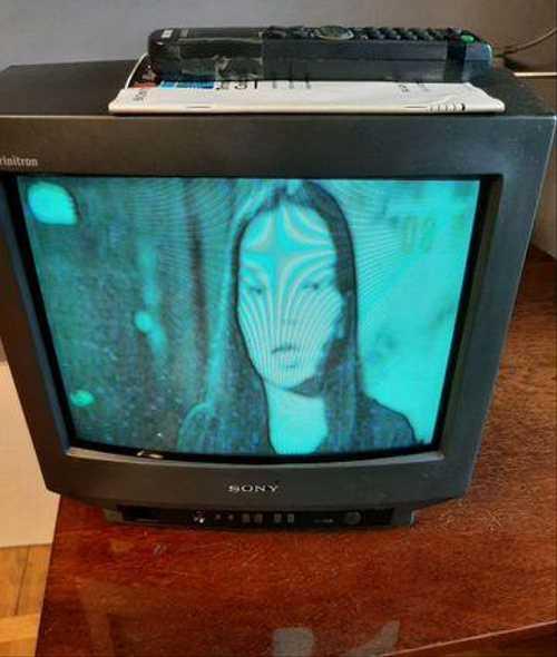 Телевизор б/у Sony Trinitron Color TV KV-14T1R