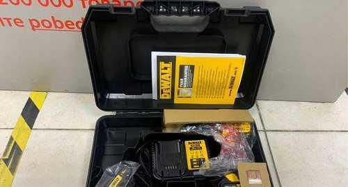 Дрель-шуруповерт dewalt DCD780C2