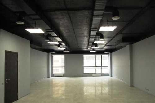Офис 144.4 м² с витринными окнами. Собственник