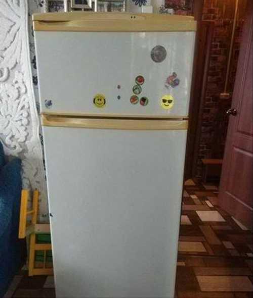 Продам холодильник Nord б/у