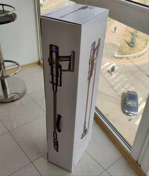 Dyson v11 Absolute Extra Pro gold