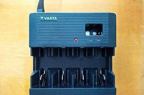 Универсальное зарядное устройство Varta