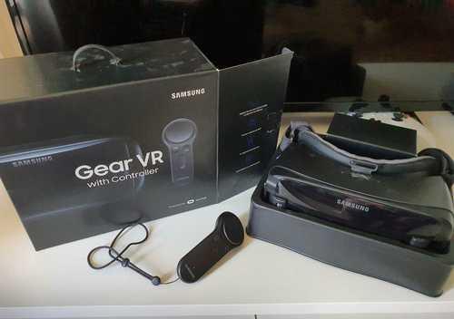 SAMSUNG x Oculus gear VR