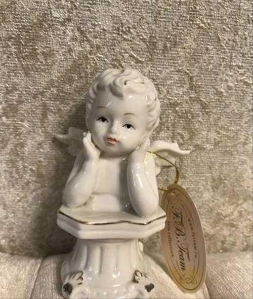 Статуэтка ангела фарфор