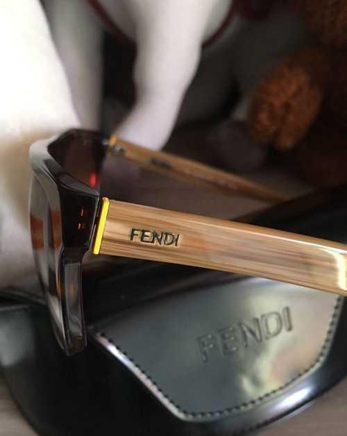 Очки fendi