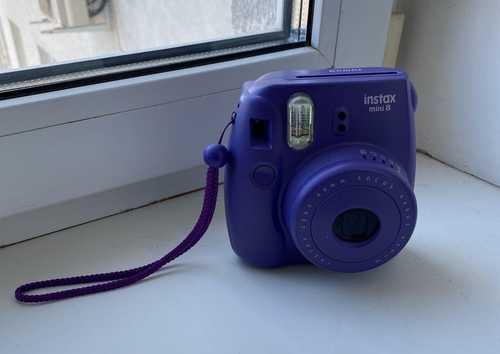 Компактный фотоаппарат instax
