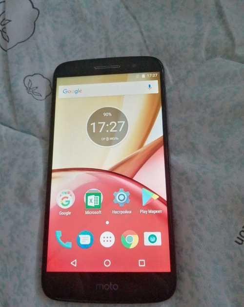 Motorola moto M