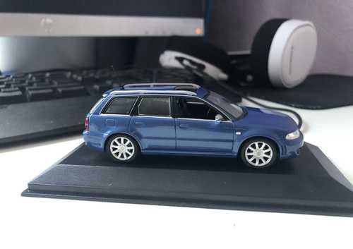 Audi RS 4 Minichamps 1:43