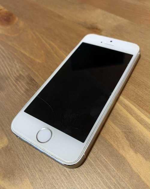 Телефон iPhone 5S 16G