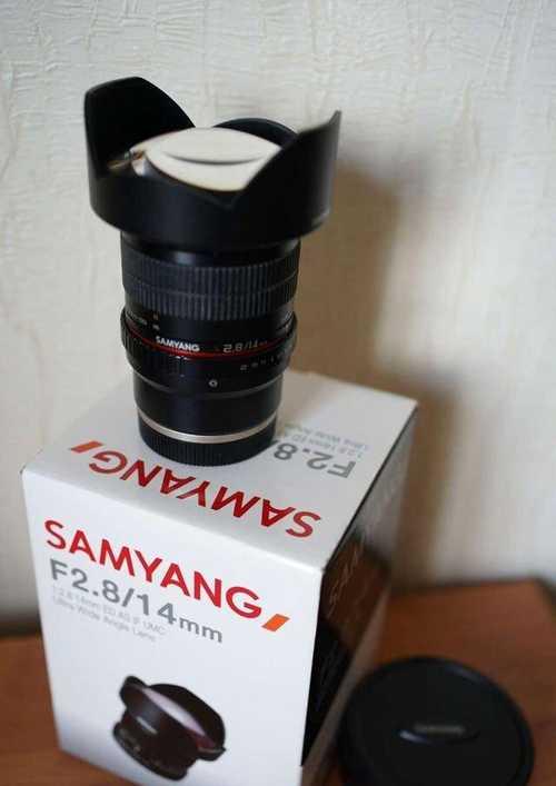 Объектив Samyang 14 mm f/2.8
