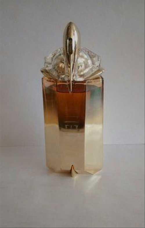 Thierry Mugler. Alien Oud Majestueux. 80 из 90 мл