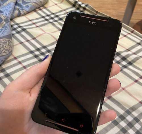 Телефон HTC Butterfly S