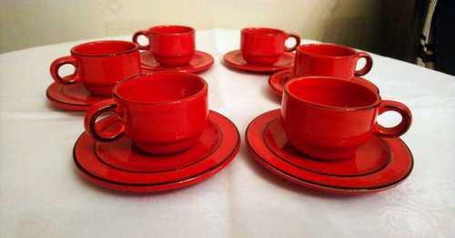 Набор чашек красная югославская керамика