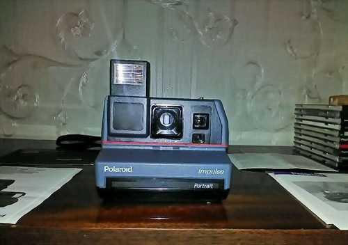 Фотоаппарат "Polaroid Impulse Portrait"