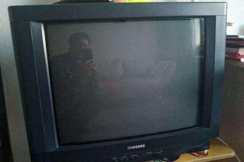 Телевизор Samsung диаг. 54см