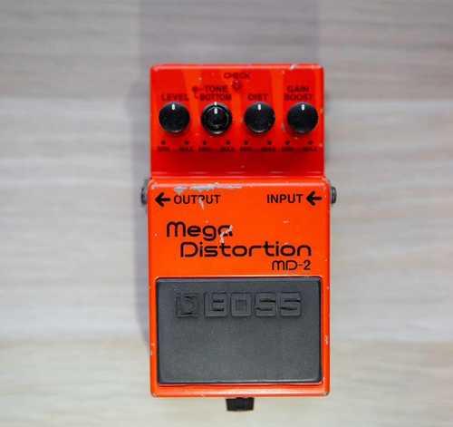 Педаль boss mega distortion (MD 2)