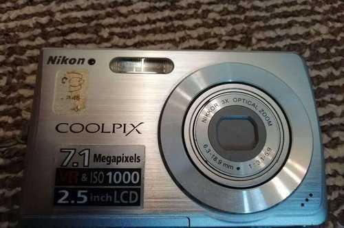 Компактный фотоаппарат nicon coolpix s200