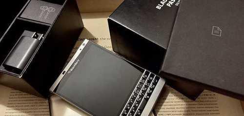 BlackBerry Passport Silver Edition