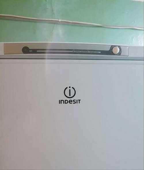 Холодильник бу indesit sb185 027