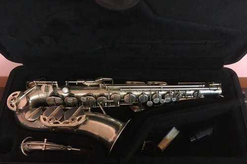 Саксофон альт Amati Classic Deluxe