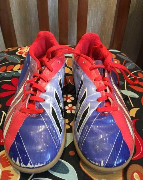 Футбольные Кроссовки Adidas Messi F 10, 36 размера