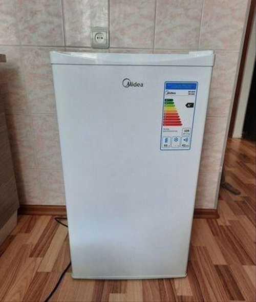 Продам холодильник Midea MR 1080 W