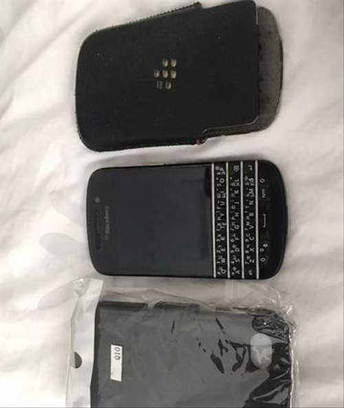 Телефон BlackBerry Q10