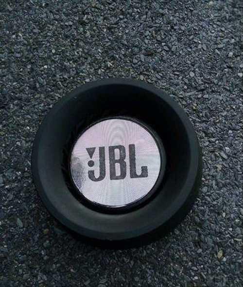 Басовой динамик от колонки JBL