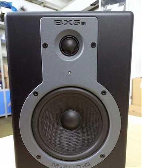 Студийный монитор M Audio BX5a