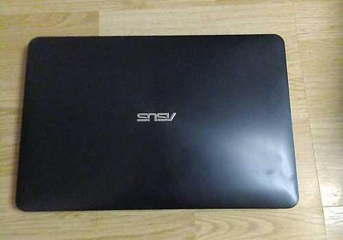 Ноутбук asus X555B