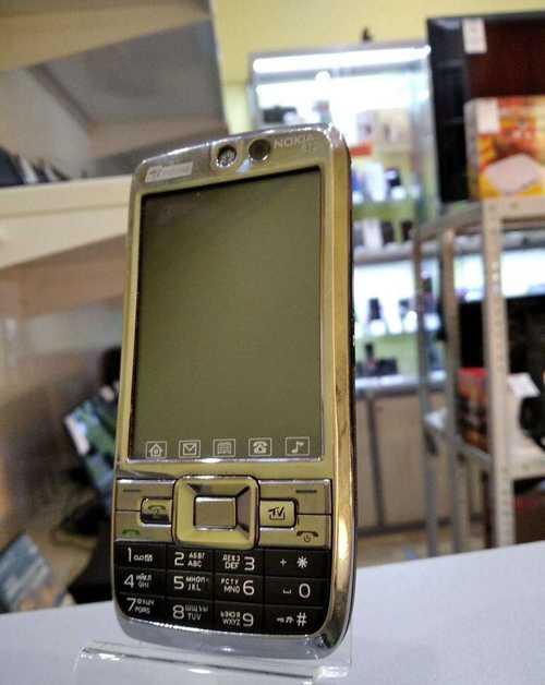 Телефон Nokia TV E72
