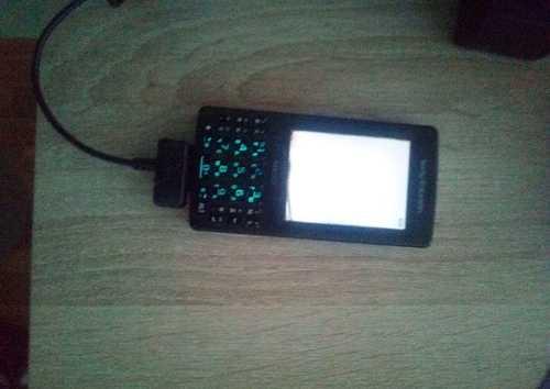 Продам телефон Sony Ericsson M600i