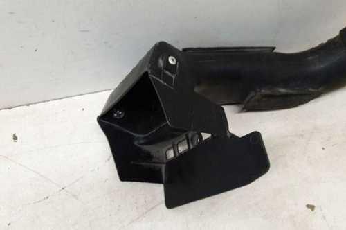 Впускной патрубок передний Toyota Alphard 3 2015