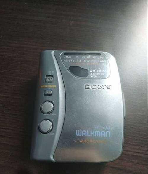 Кассетный плеер Sony Walkman WM-FX355