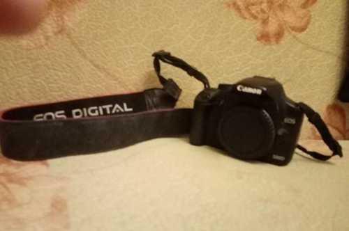 Зеркальный фотоаппарат Canon 500d