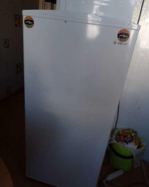 Продам холодильник dexp б/у