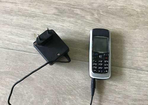 Продаю телефон Nokia 6021
