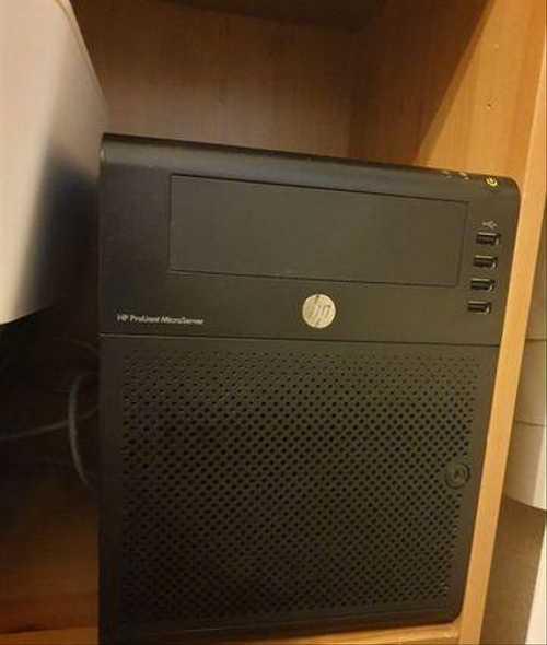 Сервер HP ProLiant Microserver 633724-421 4GB 500G