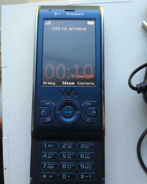 Телефон Sony Ericsson w 585 i