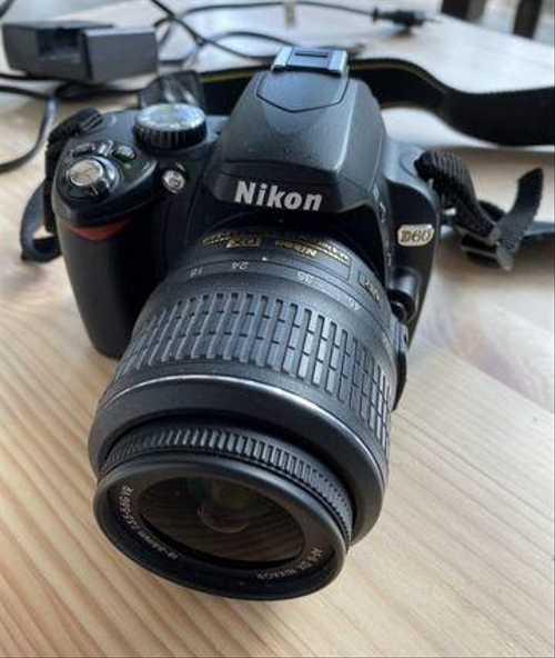 Зеркальный фотоаппарат Nikon D60 Kit 18-55 mm