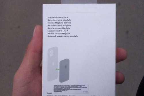 Внешний аккумулятор Apple MagSafe Battery Pack
