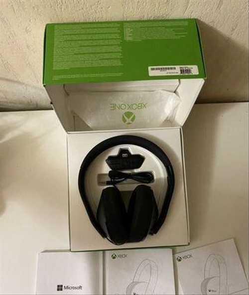 Xbox Stereo Headset с управлением